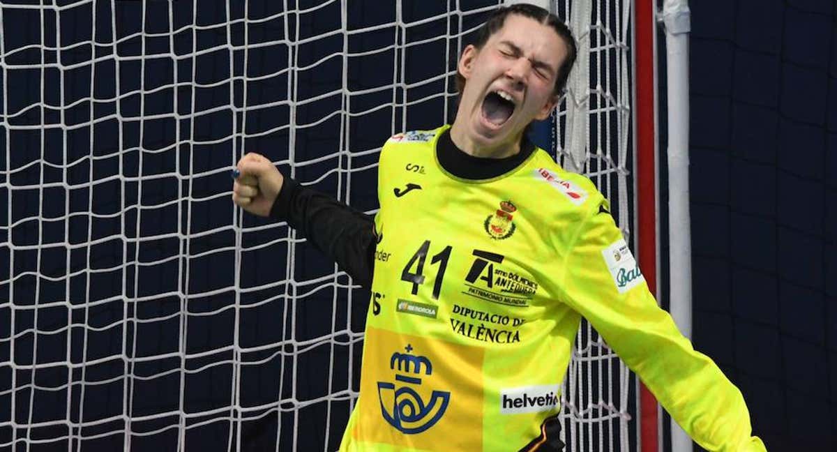 Las 48 horas más locas en la vida de Nicole Wiggins, la heroína ...