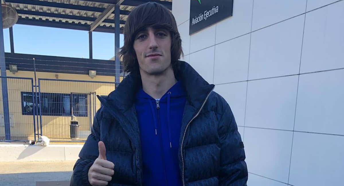 El Sevilla hace oficial las cesiones de Pape Gueye y Bryan Gil | Relevo