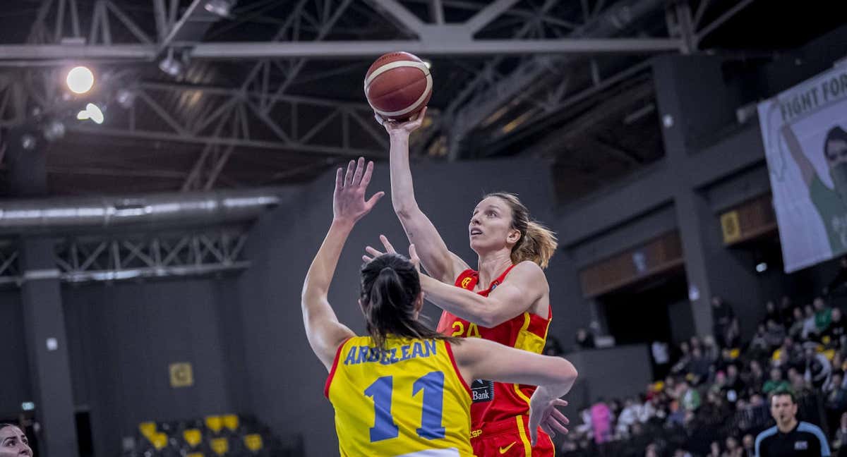 Laura Gil: "Las palabras tienen mucho poder y pueden hacer daño" | Relevo