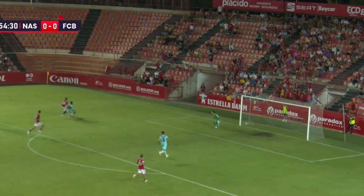 Las dos jugadas de Mika Faye que recuerdan a Ronald Araujo | Relevo