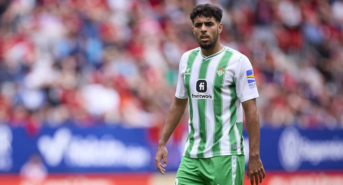 El Betis controla este verano el presente de Chadi Riad | Relevo