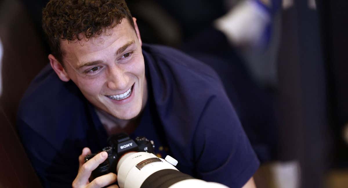 Pavard convierte un meme en realidad por el nivel mayúsculo de Francia ...